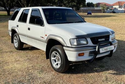 Used Isuzu Frontier 320 4x4 LX for sale in Eastern Cape - Cars.co.za ...