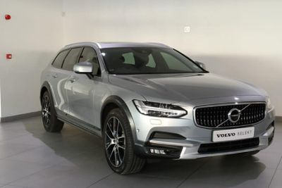 Used Volvo V90 CC D5 Inscription Auto for sale in Free State - Cars.co ...