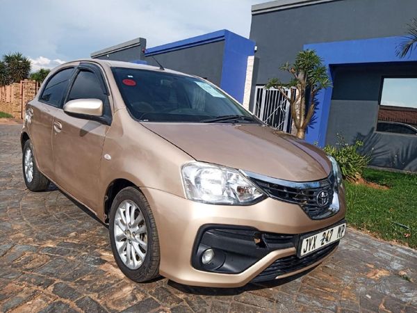 Used Toyota Etios 1.5 XS 5-dr for sale in Gauteng - Cars.co.za (ID ...