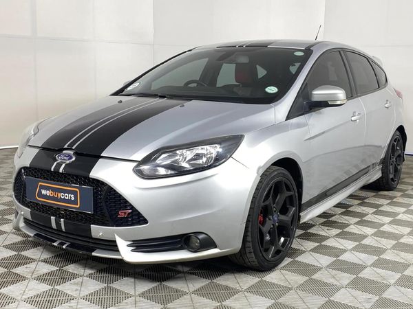 Used Ford Focus 2.0 GTDi ST1 5-dr for sale in Limpopo - Cars.co.za (ID ...