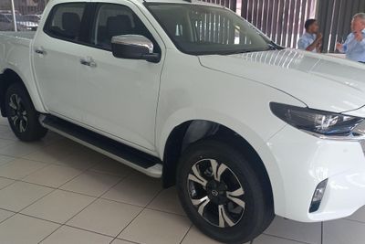 Used Mazda BT-50 3.0 TD Individual 4x4 Auto Bakkie Double Cab for sale ...