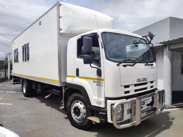 Used Isuzu FTR 850 LWB F/C C/C for sale in Kwazulu Natal - Cars.co.za ...