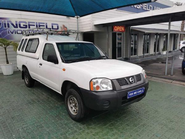 Used Nissan NP300 2.0i LWB Single-Cab for sale in Western Cape - Cars ...