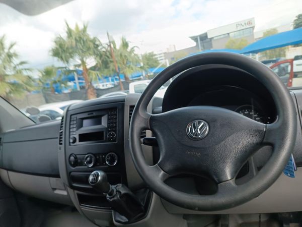 Used Volkswagen Crafter 50 2.0 Tdi Hr 80kw F/c P/v for sale in Gauteng ...