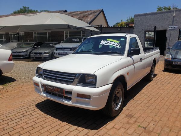 Used Mitsubishi Colt 2000i HiLine LWB Single-Cab for sale in Gauteng ...