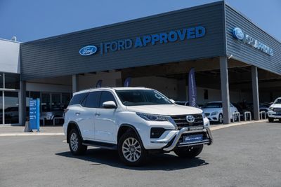 Used Toyota Fortuner 2.8 GD-6 Raised Body Auto for sale in Kwazulu Natal - Cars.co.za (ID::8499429)