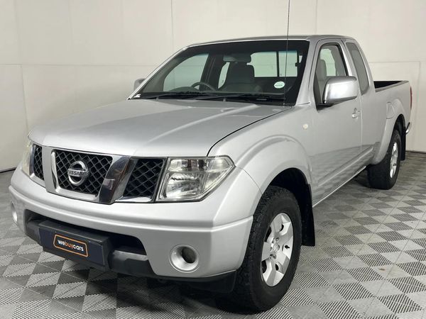 Used Nissan Navara 2.5 dCi XE KingCab Single-Cab for sale in Western ...