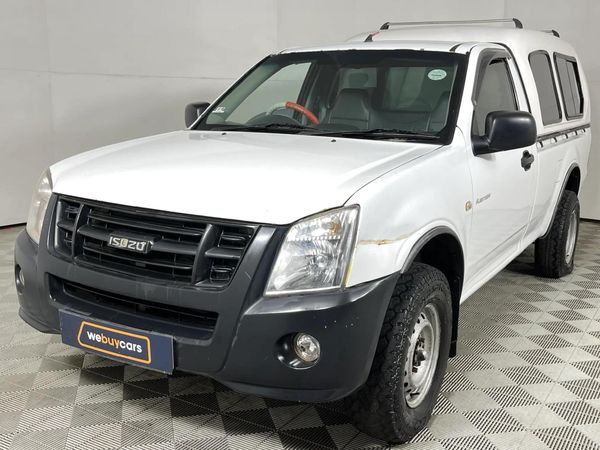 Used Isuzu KB 300D-Teq LE Single-Cab for sale in Kwazulu Natal - Cars ...