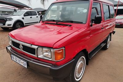 Used Toyota Venture 2200 6+4 for sale in Gauteng - Cars.co.za (ID::8548590)