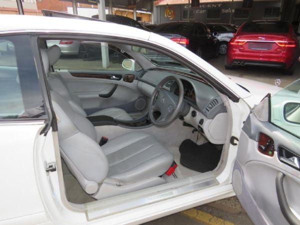Used Mercedes-Benz CLK 320 Elegance Auto for sale in Kwazulu Natal ...