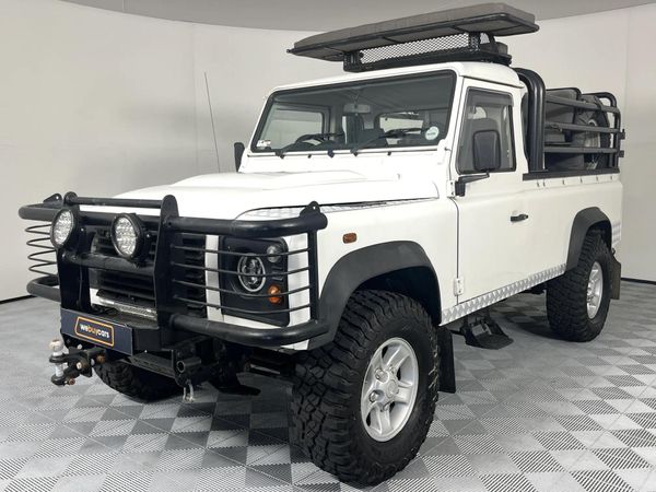 Used Land Rover Defender 110 Puma Single-Cab for sale in Western Cape ...