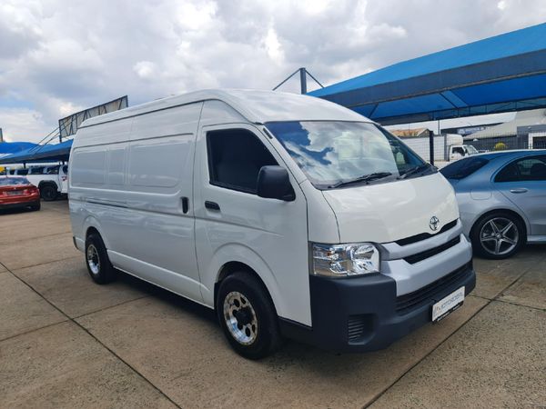 Used Toyota Quantum 2.5 D-4D LWB Panel Van for sale in Gauteng - Cars ...