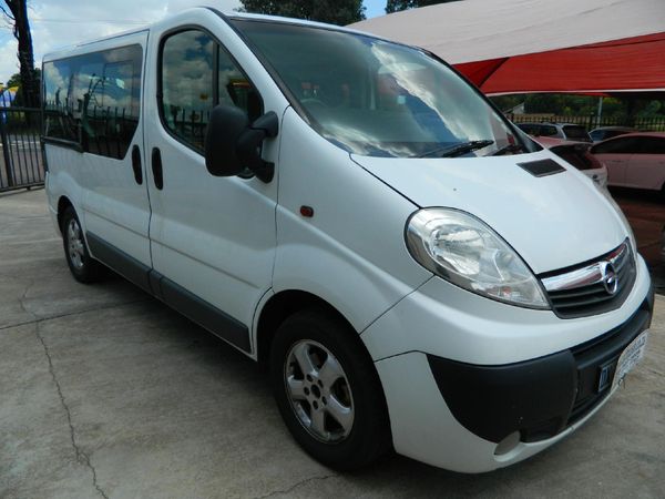 Used Opel Vivaro 1.9 CDTi Bus for sale in Gauteng - Cars.co.za (ID ...