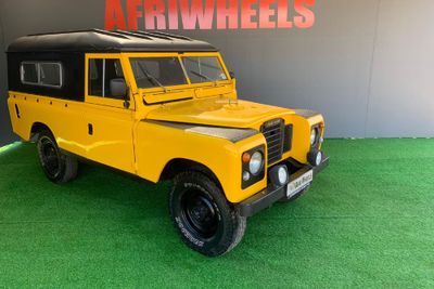 Used Land Rover Defender 109 LWB 4-cyl Single-Cab for sale in Gauteng ...