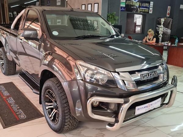 Used Isuzu KB 300 D-Teq LX Single-Cab for sale in Gauteng - Cars.co.za ...