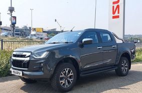 Williams Hunt Fourways New Cars - Corner Cedar Road and Willow Avenue ...