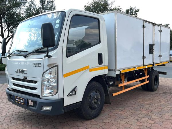 Used JMC Carrying Plus 2.8 TDi LWB Van Body LUX F/C for sale in Gauteng ...