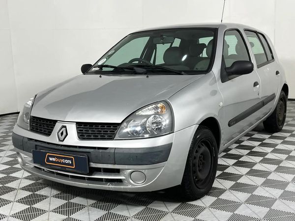 Used Renault Clio 1.4 Va-Va-Voom for sale in Eastern Cape - Cars.co.za ...