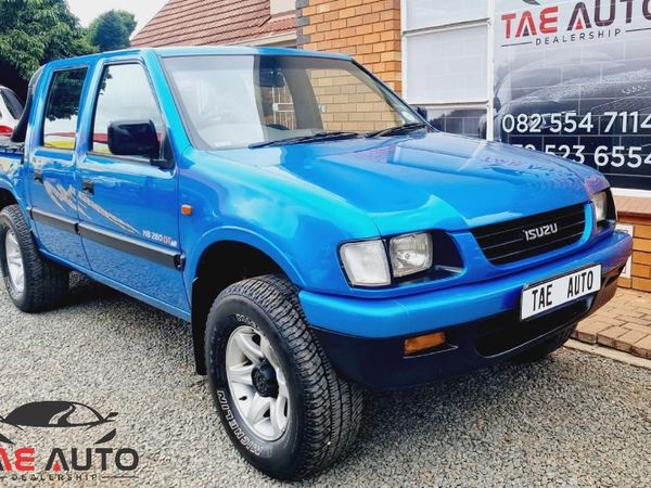 Used Isuzu KB 280 DT LE Double-Cab for sale in Gauteng - Cars.co.za (ID ...