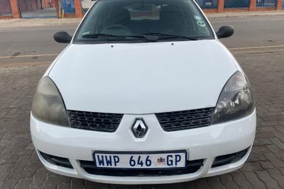 Used Renault Clio 1.2 Va-Va-Voom 3-dr for sale in Gauteng - Cars.co.za ...
