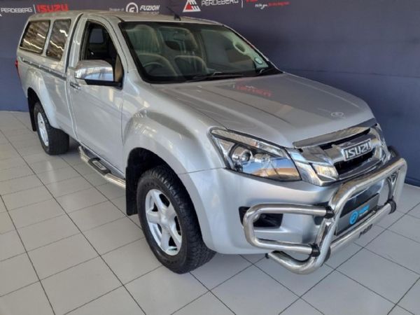Used Isuzu KB 300 D-Teq LX Single-Cab for sale in Western Cape - Cars ...
