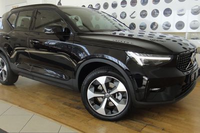 Used Volvo XC40 B4 Plus Dark Geartronic Mild-Hybrid for sale in Gauteng ...
