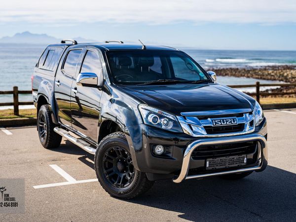 Used Isuzu KB 300 D-Teq LX 4x4 Double-Cab for sale in Western Cape ...