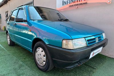 Used Fiat Uno 1.1 Mia 5-dr for sale in Gauteng - Cars.co.za (ID::8729599)