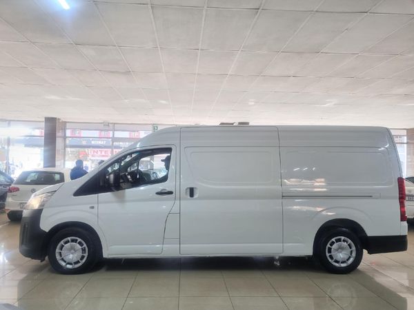 Used Toyota Quantum 2.8 SLWB Panel Van for sale in Kwazulu Natal - Cars ...