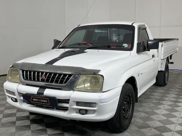 Used Mitsubishi Colt 2000 LWB Single-Cab for sale in Gauteng - Cars.co ...