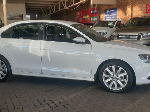 Used Volkswagen Jetta VI 2.0 TDI Highline Auto for sale in Gauteng ...