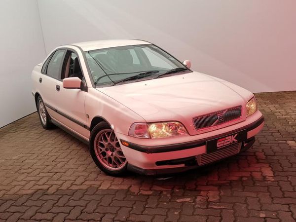 Used Volvo S40 T4 for sale in Gauteng - Cars.co.za (ID::8766283)
