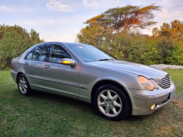 Used Mercedes-Benz C-Class C 240 Elegance Auto for sale in Gauteng ...