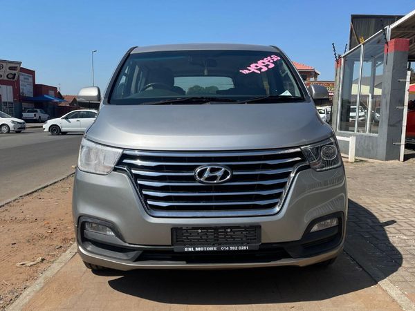 Used Hyundai H-1 2.5 CRDi Elite Auto 12-seat for sale in North West ...