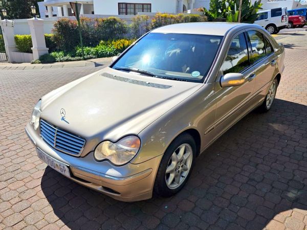 Used Mercedes-Benz C-Class C 270 CDi Elegance Auto for sale in Gauteng ...