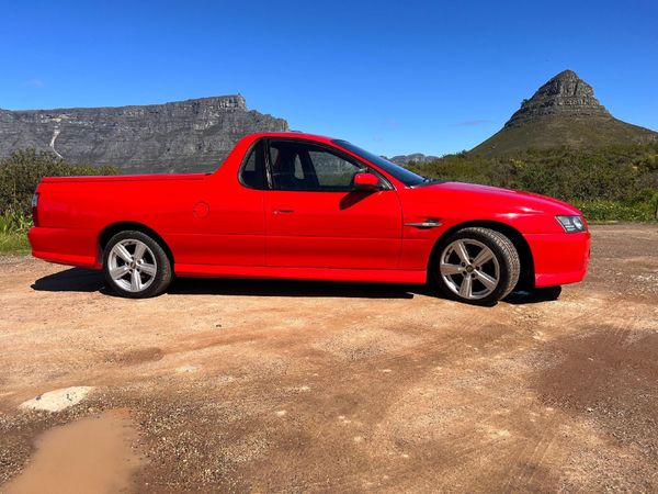 Used Chevrolet Lumina 5.7 SS Ute for sale in Western Cape - Cars.co.za ...
