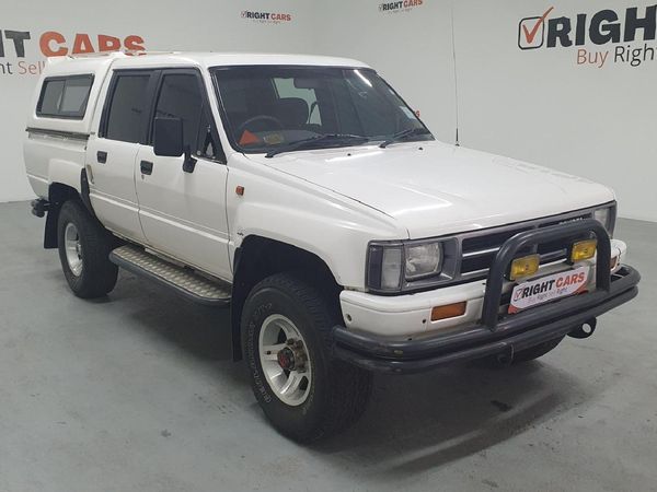 Used Toyota Hilux 2200 4x4 Double-Cab for sale in Gauteng - Cars.co.za ...