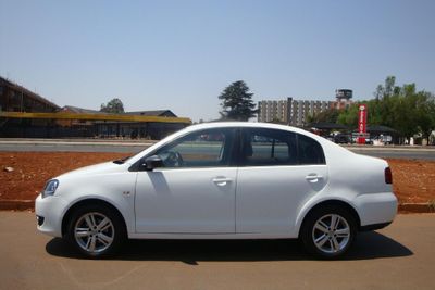Used Volkswagen Polo Vivo GP 1.6 Comfortline 5-dr for sale in Gauteng ...