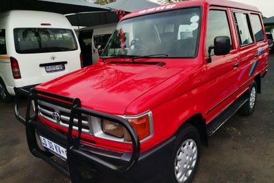 Used Toyota Venture 1800 6+4 for sale in Gauteng - Cars.co.za (ID::9031324)