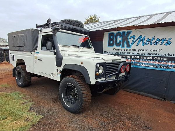 Used Land Rover Defender 110 Tdi Single-Cab for sale in Gauteng - Cars ...