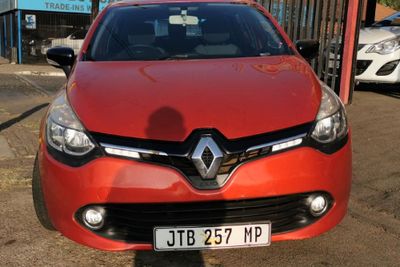 Used Renault Clio IV 900T Dynamique 5-dr (66kW) for sale in Gauteng ...