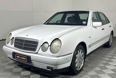 Used Mercedes-Benz E-Class E 280 Auto for sale in Western Cape - Cars ...