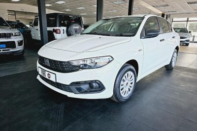 New Fiat Tipo 1.4 for sale in Kwazulu Natal - Cars.co.za (ID::9071524)