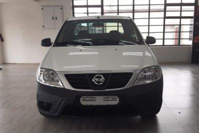 New Nissan NP200 1.6 A/C Safety Pack for sale in Kwazulu Natal - Cars ...
