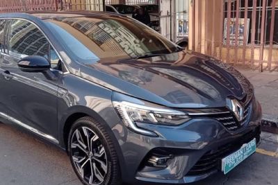 Used Renault Clio V 1.0T Life for sale in Gauteng - Cars.co.za (ID ...