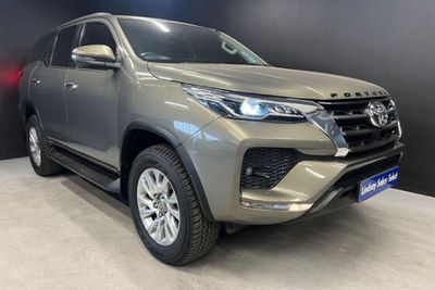 Used Toyota Fortuner 2.8 GD-6 Raised Body Auto for sale in Gauteng ...