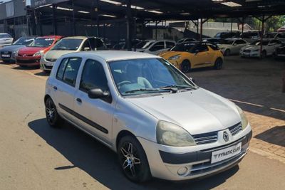 Used Renault Clio 1.4 Va-Va-Voom for sale in Gauteng - Cars.co.za (ID ...