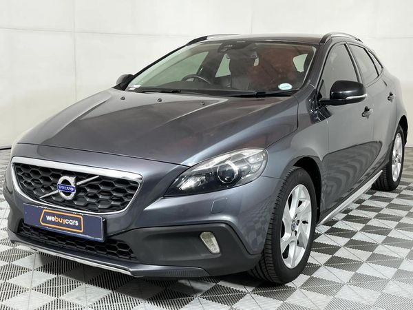Used Volvo V40 T4 Elite for sale in Gauteng - Cars.co.za (ID::9150251)