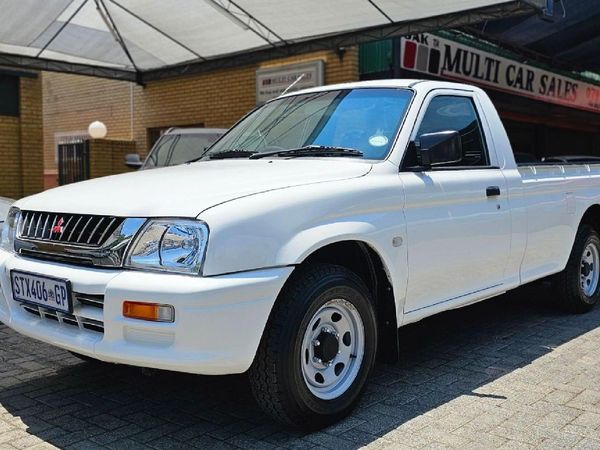 Used Mitsubishi Colt 2000 LWB Single-Cab for sale in Gauteng - Cars.co ...