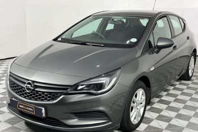 Used Opel Astra 1.0T Essentia 5-dr for sale in Eastern Cape - Cars.co ...